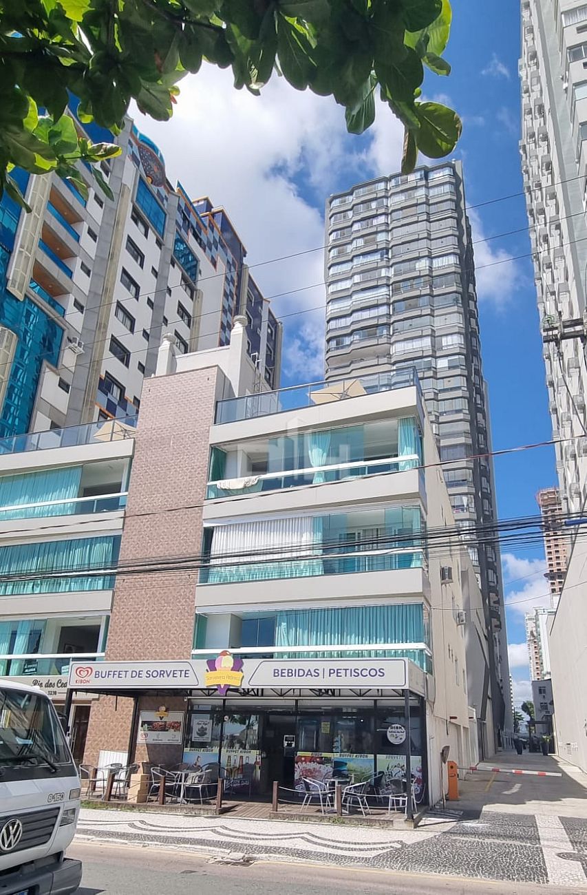 Apartamento no Edifício Pablo Picasso à Venda em Balneário Camboriú - APARTAMENTO FRENTE MAR NA ...